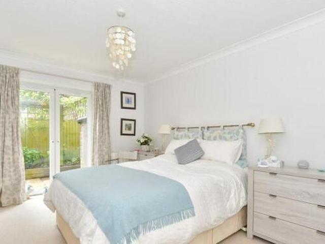 2 Bedroom Ground Floor Flat For Sale In Aldingbourne, Chichester