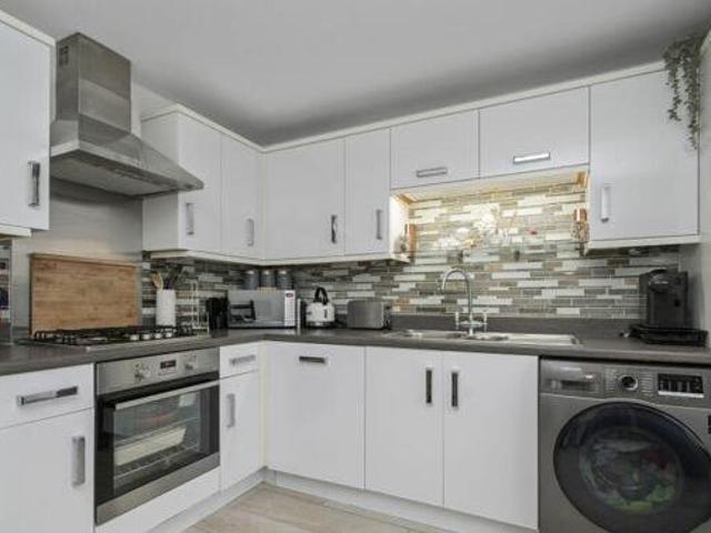 2 Bedroom Ground Floor Flat For Sale In Auchendinny