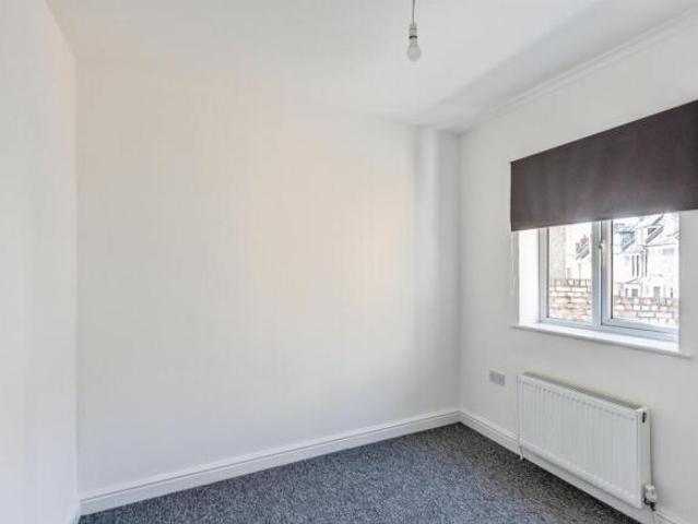 2 bedroom ground floor flat for sale in Avonleigh Road, Bedminster, Bristol, BS3