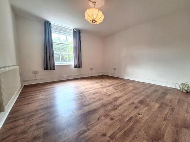 2 bedroom ground floor flat for sale in Bevois Hill, Southampton, SO14