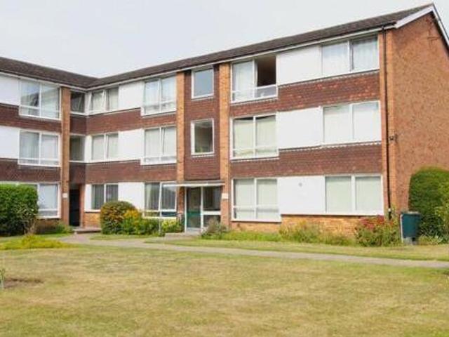 2 Bedroom Ground Floor Flat For Sale In Goldington Green