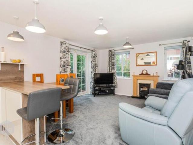 2 bedroom ground floor flat for sale in Douglas Chase, Radcliffe, M26