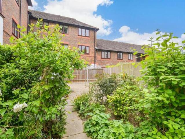 2 bedroom ground floor flat for sale in Ersham Road, Canterbury, Kent, CT1