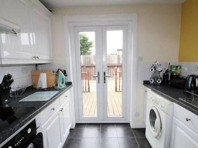 2 bedroom ground floor flat for sale in Fairview Crescent Aberdeen AB22 AB22