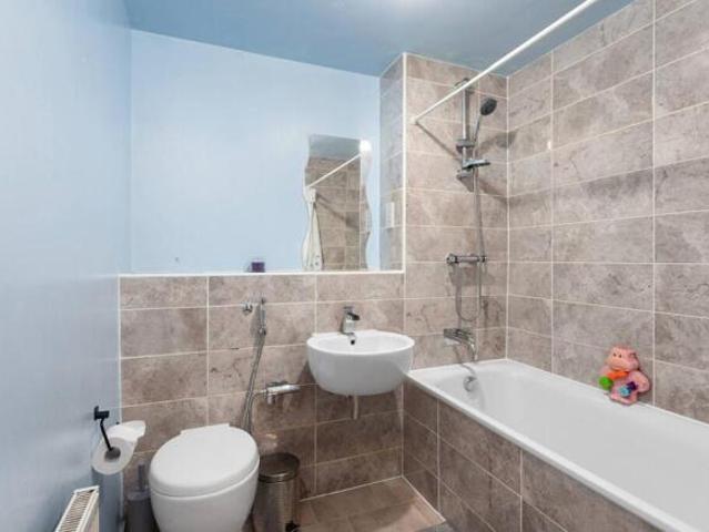 2 bedroom ground floor flat for sale in Flat 4,12 East Pilton Farm Avenue, Edinburgh, EH5 2GB, EH5
