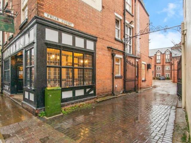 2 bedroom ground floor flat for sale in Friar Court, Worcester, WR1
