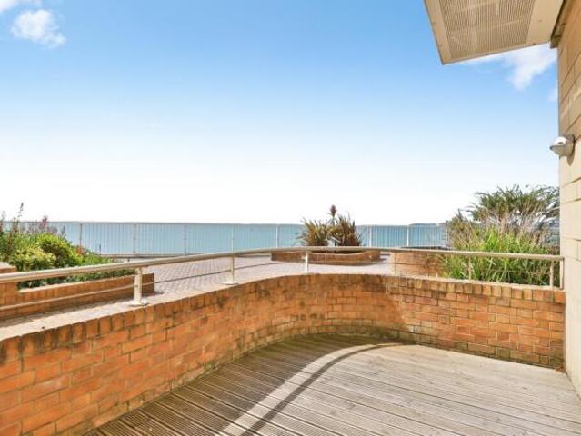 2 bedroom ground floor flat for sale in Honeycombe Chine, Boscombe, Bournemouth, BH5
