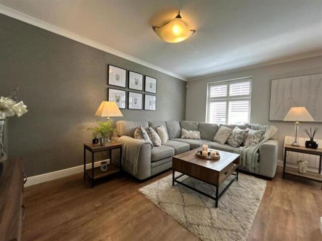 2 bedroom ground floor flat for sale in Haslington Road, Manchester, M22