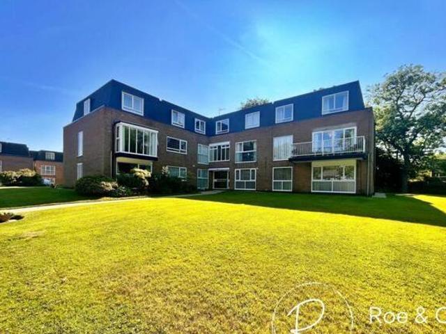 2 Bedroom Ground Floor Flat For Sale In Hillside Court