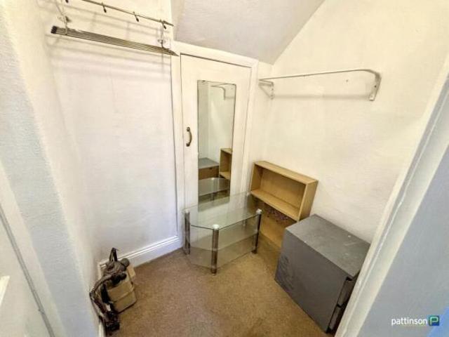 2 bedroom ground floor flat for sale in Hyde Terrace, Gosforth, Newcastle upon Tyne, and Wear, NE3 1AT, NE3