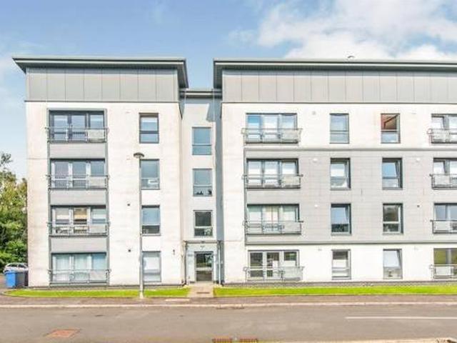 2 bedroom ground floor flat for sale in Law Roundabout East Kilbride Glasgow G74