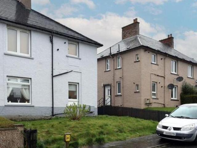 2 Bedroom Ground Floor Flat For Sale In Lumphinnans, Cowdenbeath