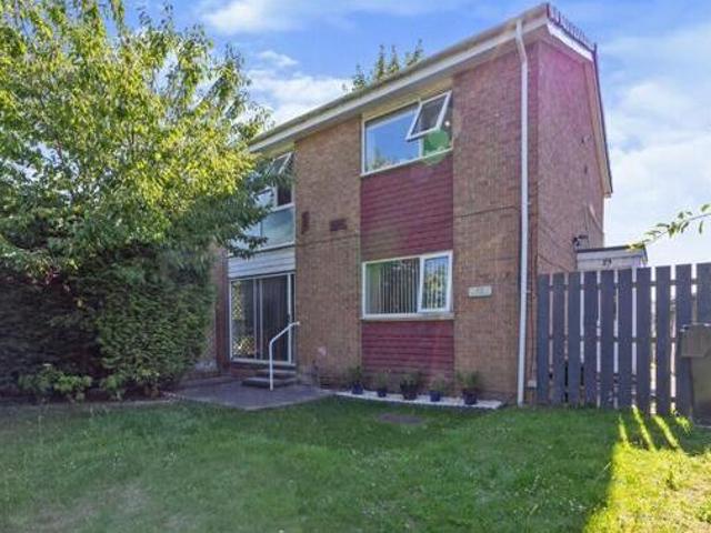 2 Bedroom Ground Floor Flat For Sale In Marton in cleveland