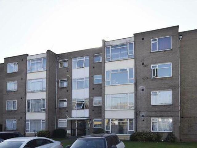 2 Bedroom Ground Floor Flat For Sale In Middlesex