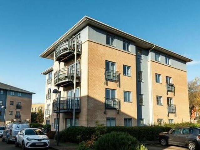 2 Bedroom Ground Floor Flat For Sale In Nottingham