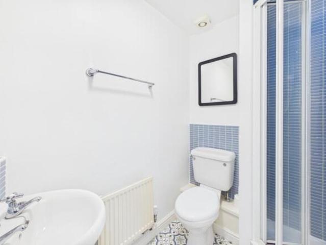 2 bedroom ground floor flat for sale in New School Road, Mosborough, Sheffield, South Yorkshire, S20