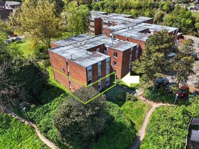 2 bedroom ground floor flat for sale in Sandy Hollow, Compton, Wolverhampton, West Midlands, WV6