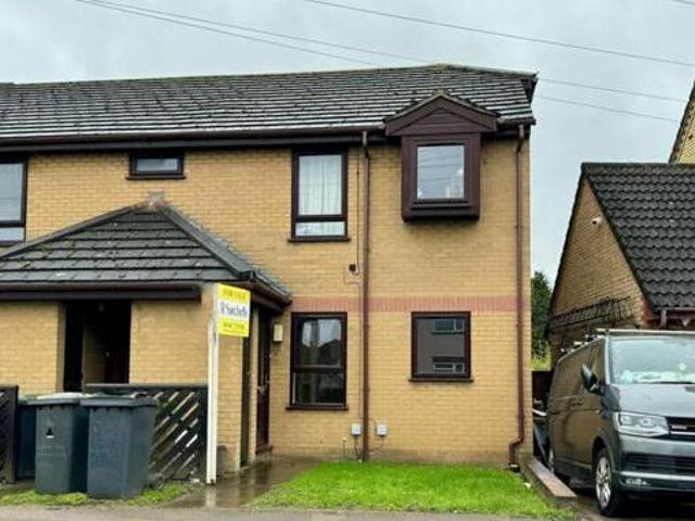 2 Bedroom Ground Floor Flat For Sale In Stotfold, Hitchin