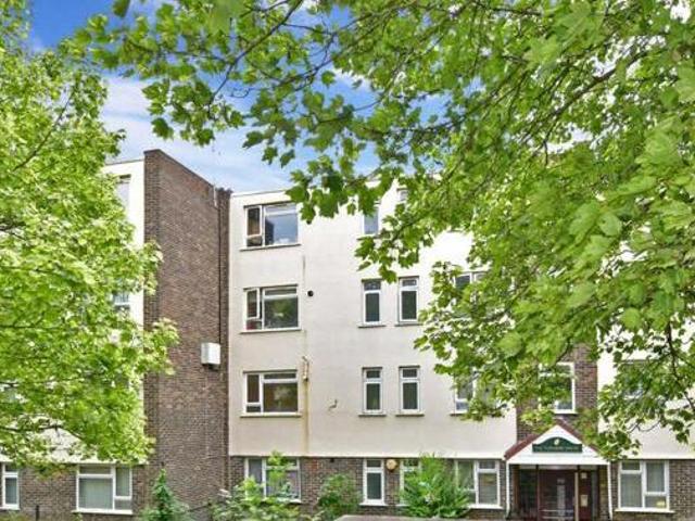 2 Bedroom Ground Floor Flat For Sale In Strood, Rochester