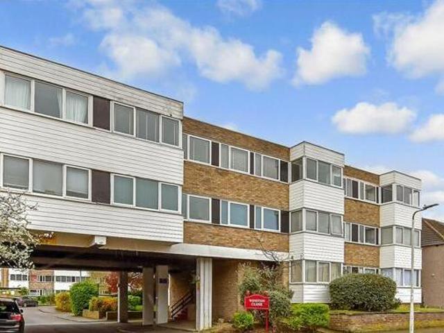 2 Bedroom Ground Floor Flat For Sale In Romford