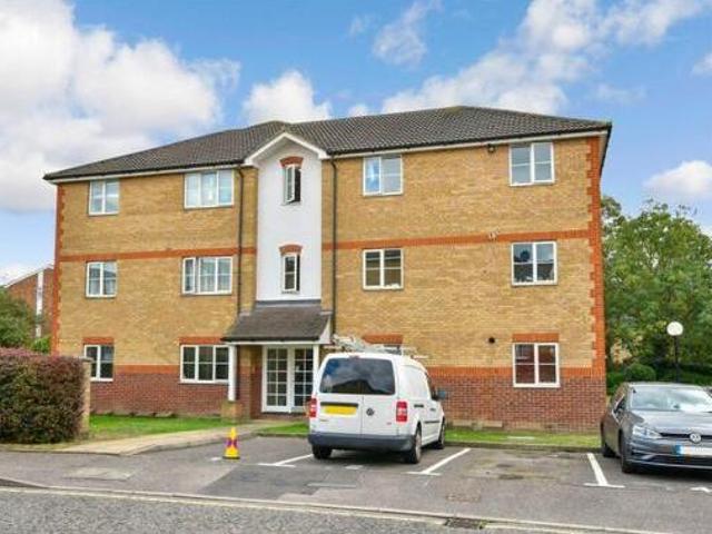 2 Bedroom Ground Floor Flat For Sale In Romford