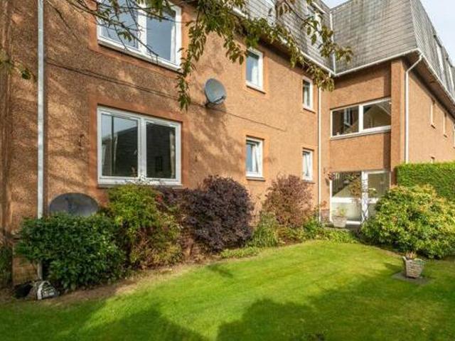 2 Bedroom Ground Floor Flat For Sale In Trinity, Edinburgh