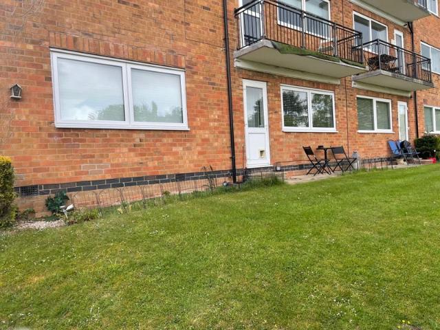 2 bedroom ground floor flat Hampton in Arden
