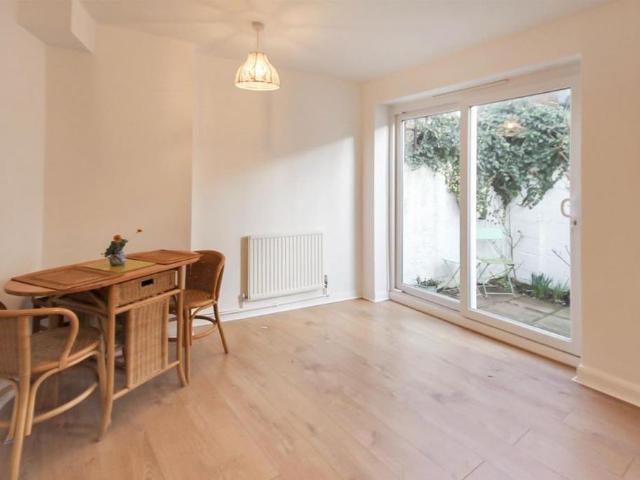 2 bedroom ground floor flat to rent