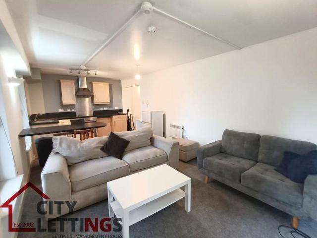 2 bedroom ground floor flat to rent
