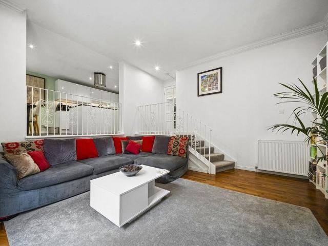 2 bedroom ground floor flat to rent