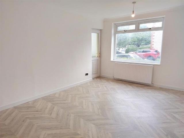 2 bedroom ground floor flat to rent