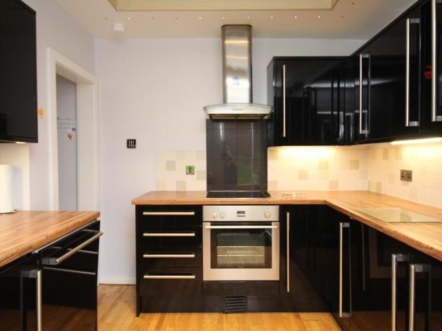 2 bedroom ground floor flat to rent