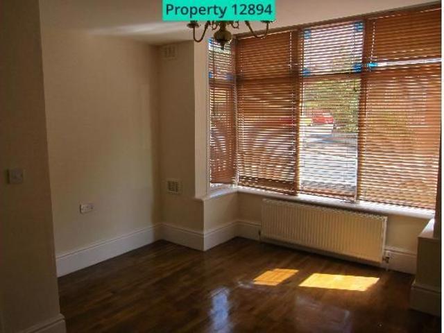 2 bedroom ground floor flat to rent