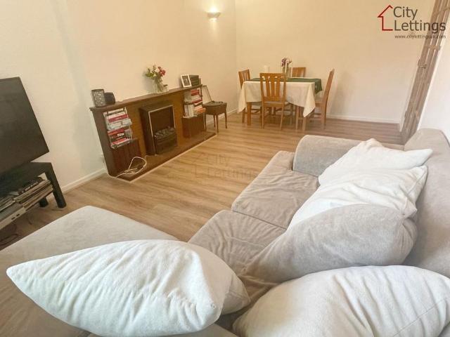 2 bedroom ground floor flat to rent