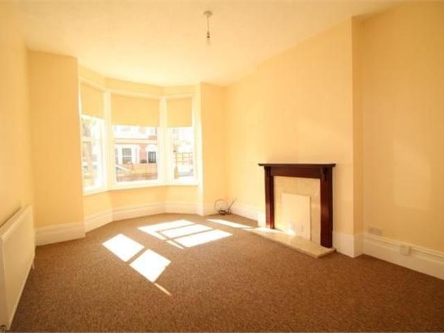 2 bedroom ground floor flat to rent