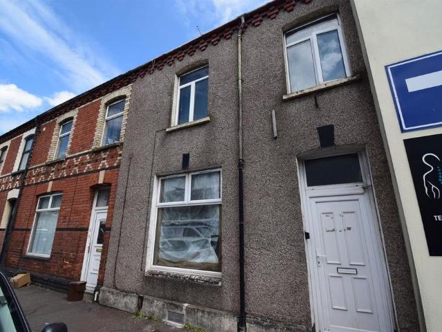 2 bedroom ground floor flat to rent