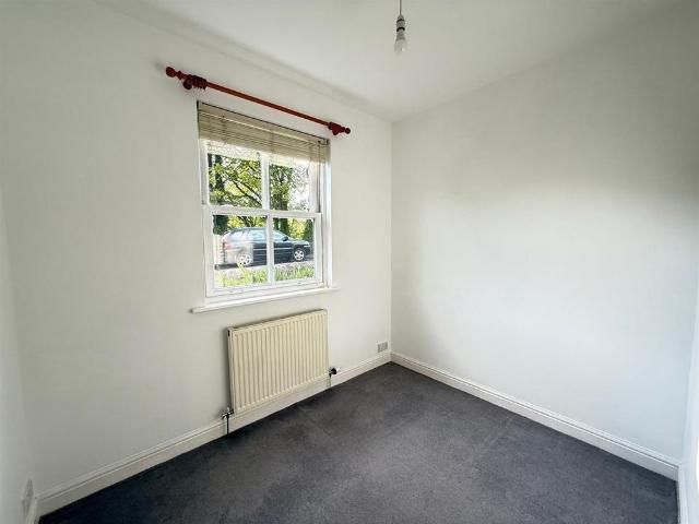2 bedroom ground floor flat to rent