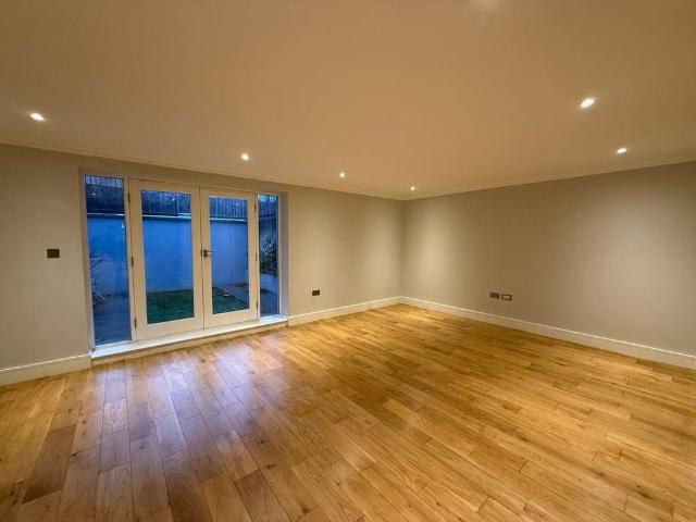 2 bedroom ground floor flat to rent