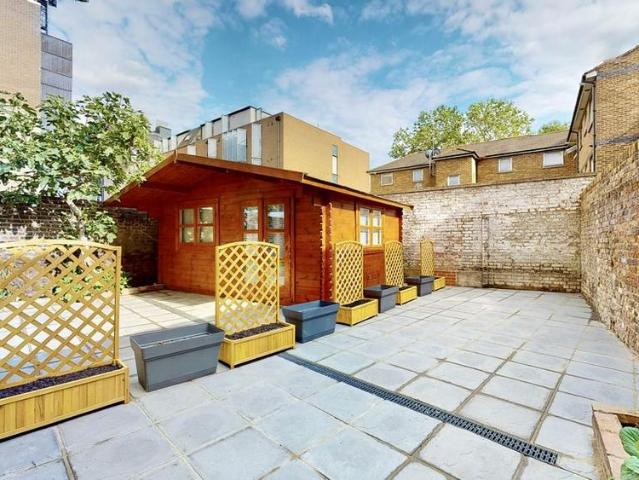 2 bedroom ground floor flat to rent