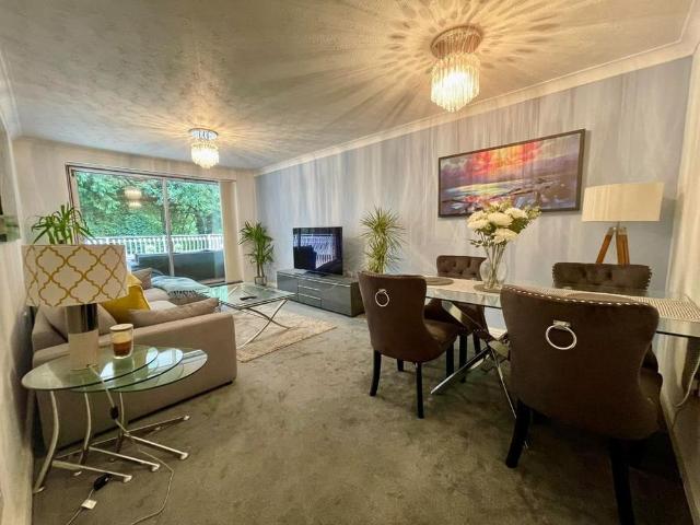 2 bedroom ground floor flat to rent