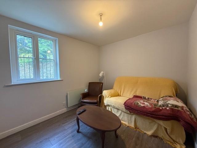 2 bedroom ground floor flat to rent