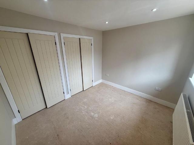 2 bedroom ground floor flat to rent