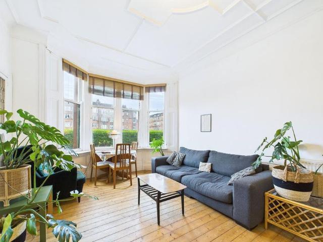 2 bedroom ground floor flat to rent