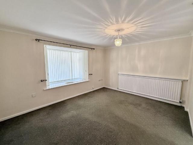 2 bedroom ground floor flat to rent