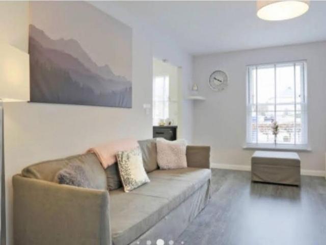 2 bedroom ground floor flat to rent