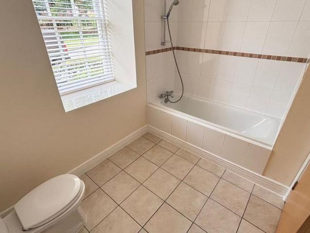 2 bedroom ground floor flat to rent