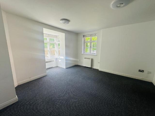 2 bedroom ground floor flat to rent