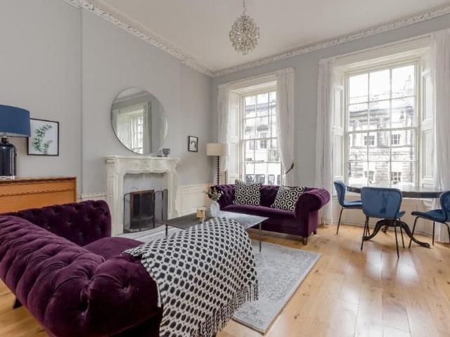 2 bedroom ground floor flat to rent