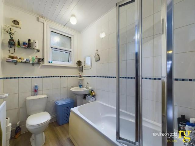 2 bedroom ground floor flat to rent
