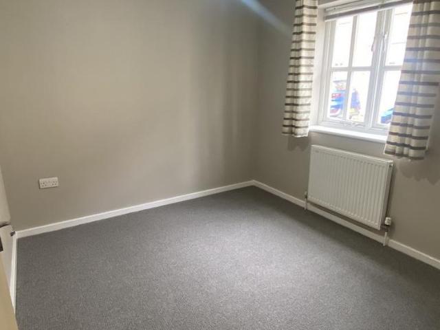 2 bedroom ground floor flat to rent
